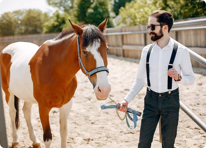 WIND SUCKING COLLAR – Tack and Track